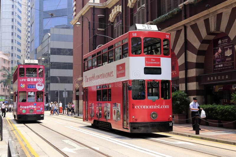 Comboios Mtr Hongkong Na Estação De Busan Imagem Editorial - Imagem de ...