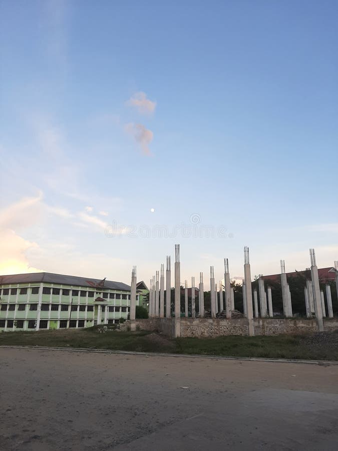 El Arquitecto Es Capaz De Que El Esplendor Del Edificio Invada El Mundo ...