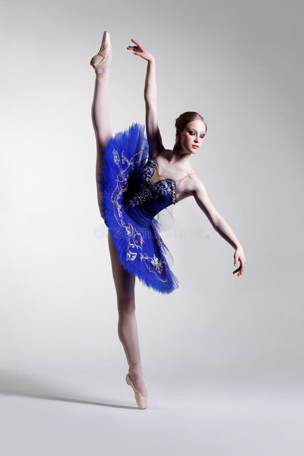 El bailarín foto de archivo. Imagen de ejercicio, deslizador - 25156326