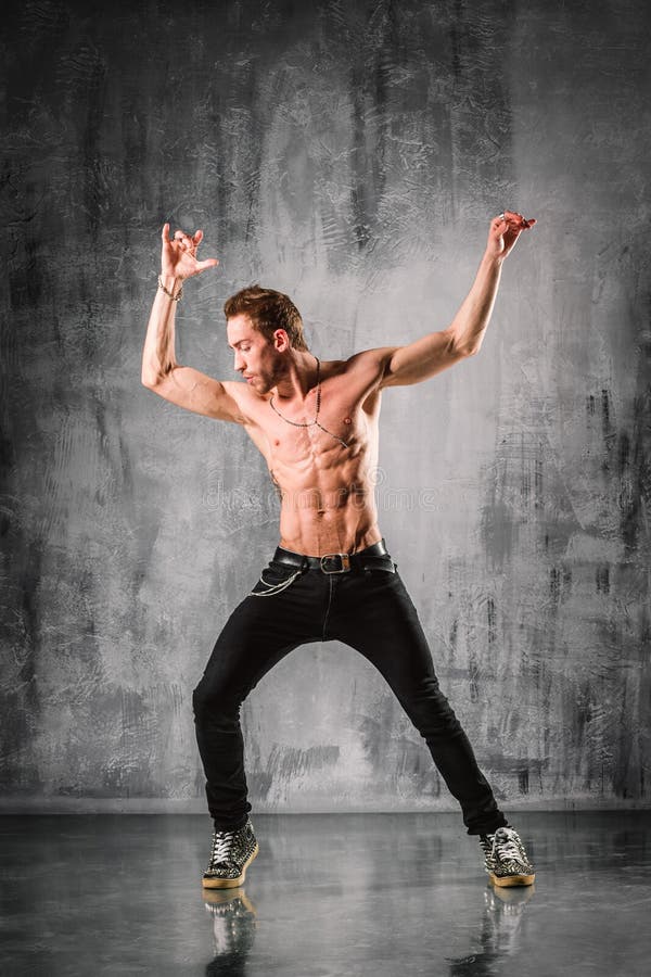 El bailarín foto de archivo. Imagen de bailando, estilo - 39308716