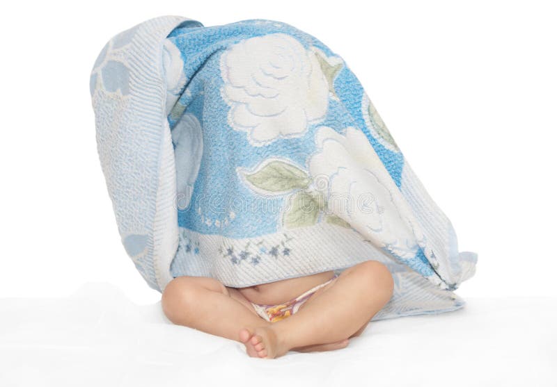 El bebé y la colcha imagen de archivo. Imagen de manta - 20703397