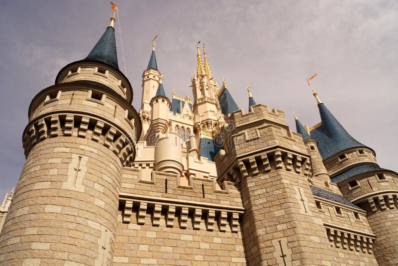 El castillo de Cenicienta imagen editorial. Imagen de vacaciones - 31339765