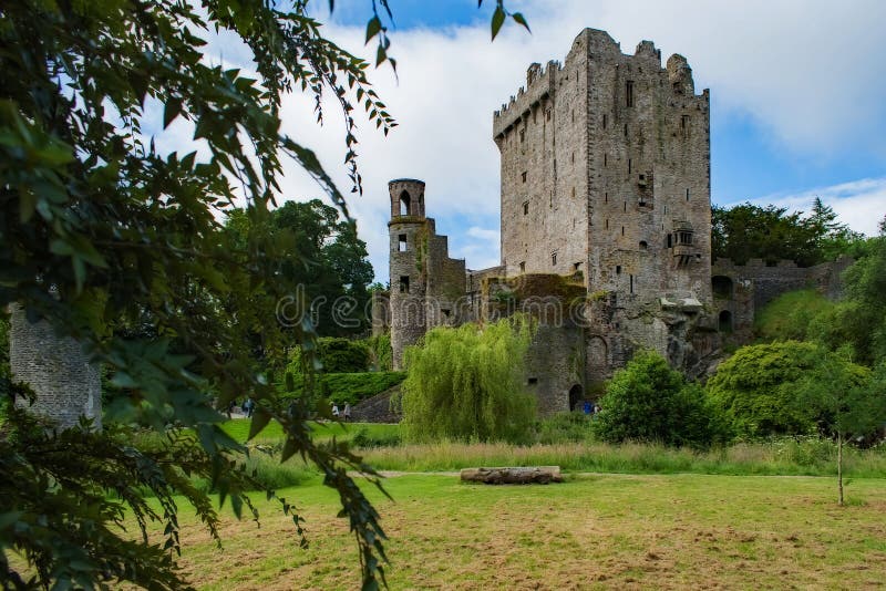 El Castillo Famoso De La Lisonja Foto de archivo - Imagen de europa ...