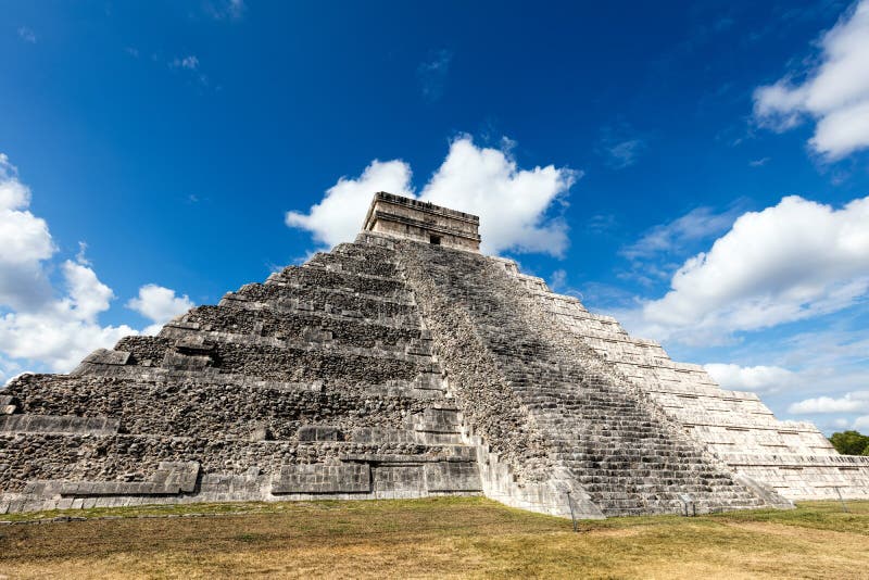 Pyramid El Castillo the Castle in Tulum Stock Photo - Image of tulum ...