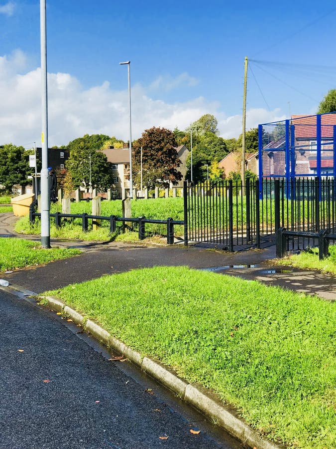 El Cielo Es Siempre Mi VECINDAD Foto de archivo - Imagen de apenas ...