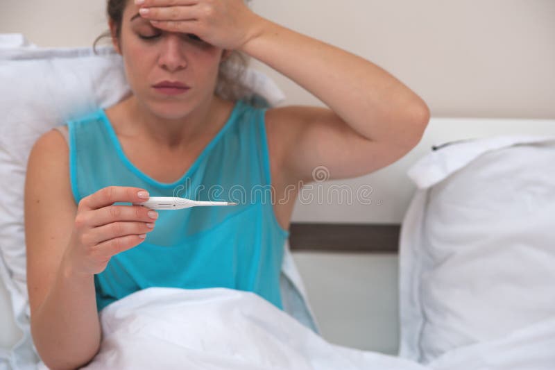 El Concepto De Gente Enferma Y Cansada Imagen de archivo - Imagen de ...