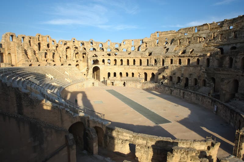 El Djem Amphitheatre gate editorial photography. Image of colloseum ...