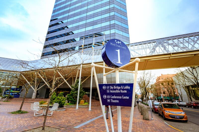 El Edificio Del World Trade Center Portland Imagen de archivo editorial ...
