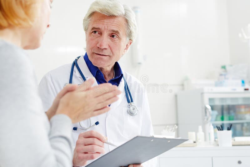 El Escuchar El Paciente Enfermo Imagen de archivo - Imagen de documento ...