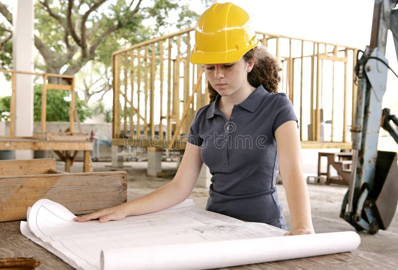 El Estudiante De La Ingeniería Lee El Azul Imagen de archivo - Imagen ...