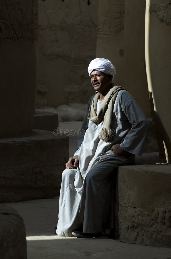 El guarda egipcio foto editorial. Imagen de guarda, cultura - 10834596