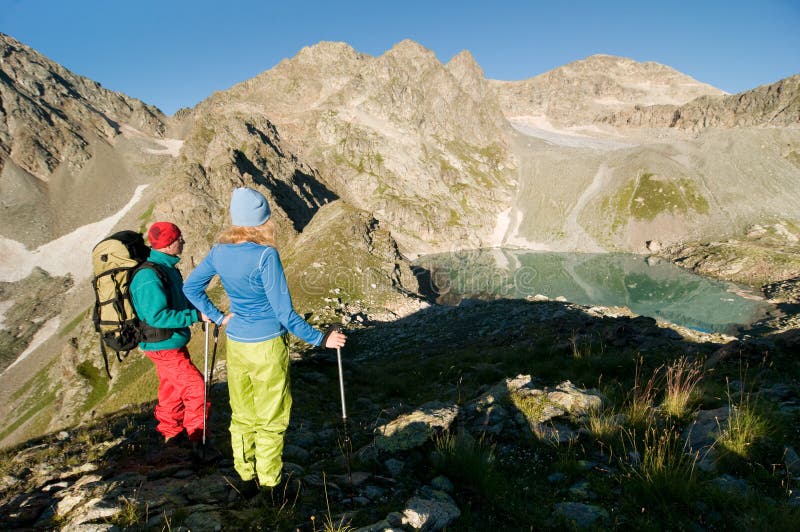 El ir de excursión foto de archivo. Imagen de brillante - 12797086