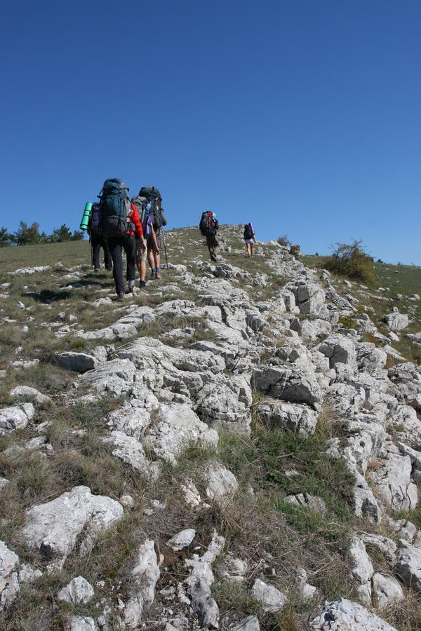El ir de excursión foto de archivo. Imagen de escalada - 5761184