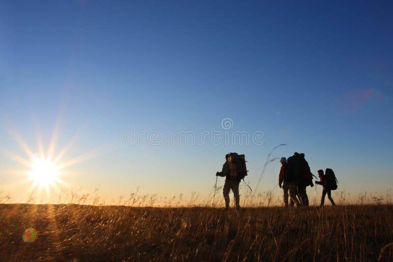 El ir de excursión imagen de archivo. Imagen de alza, familia - 6464617