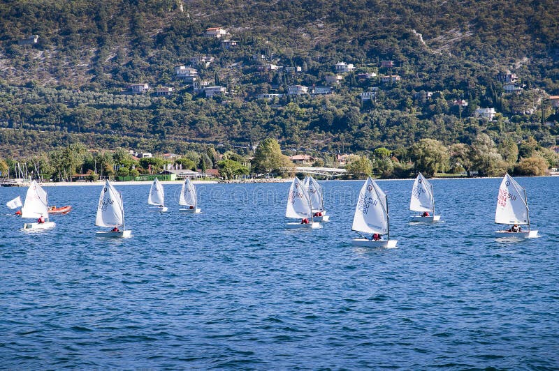 El Irse En Riva Del Garda Italy Foto de archivo editorial - Imagen de ...