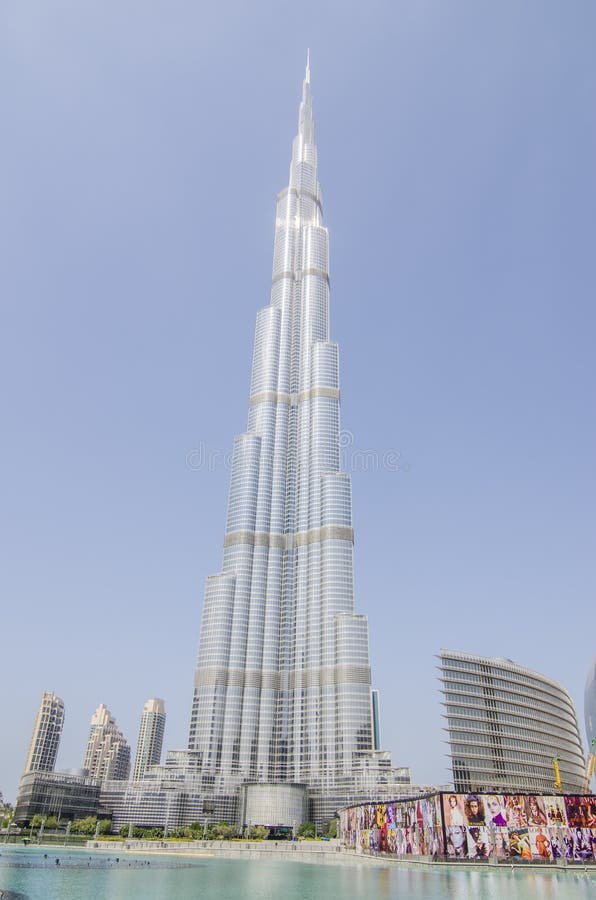 Edificio Famoso, Burj Khalifa, Dubai Foto de archivo editorial - Imagen de mundo, medio: 38942523