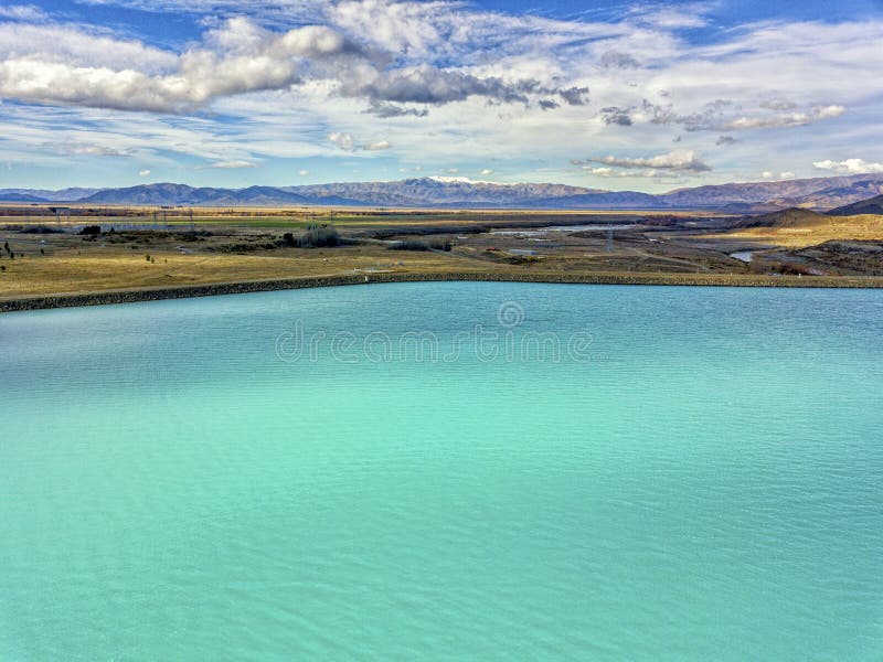 El lago hermoso Ruataniwha imagen de archivo. Imagen de lago - 118134895