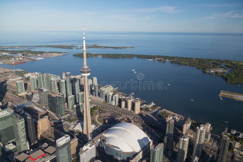 Toronto Y El Lago Ontario En El Invierno Imagen editorial - Imagen de ...
