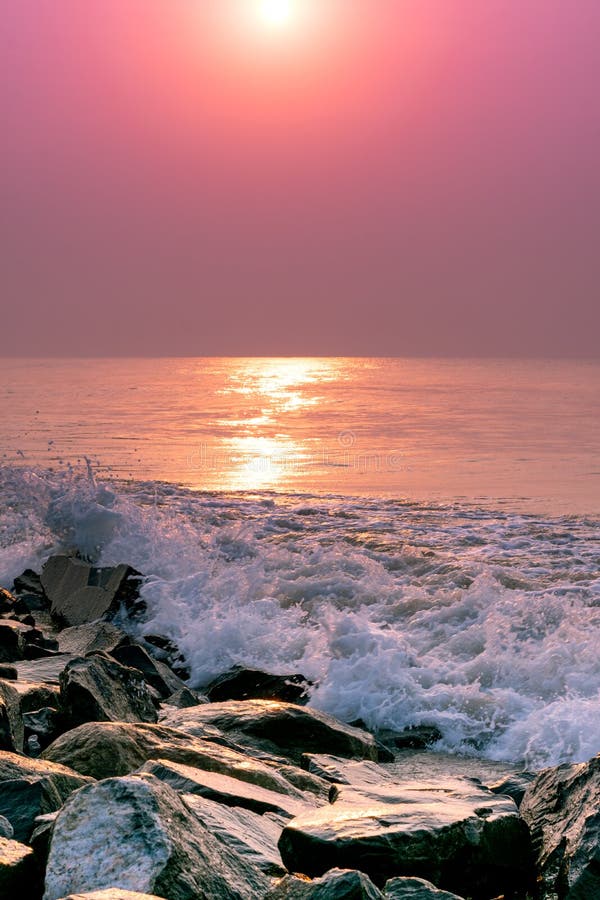 El mar infinito conmigo foto de archivo. Imagen de océano - 132714882