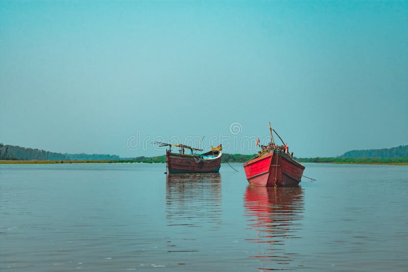 El mar infinito conmigo foto de archivo editorial. Imagen de océano ...