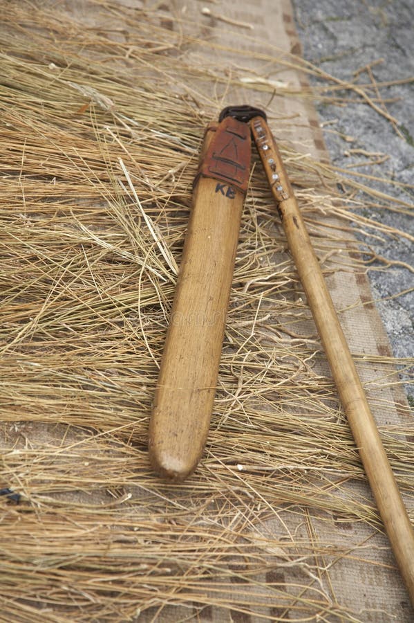 Mayales foto de archivo. Imagen de tamice, granero, trille - 1384484