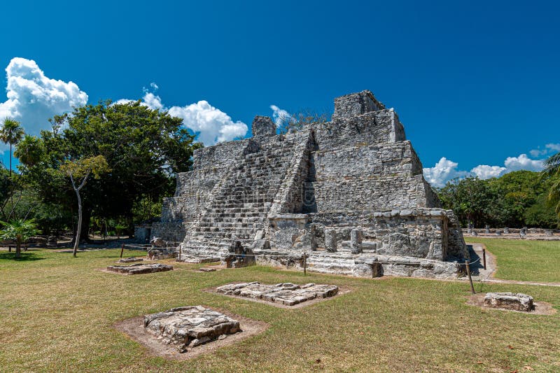 El Meco Mayan Site in Cancun Stock Image - Image of castle, monastery ...
