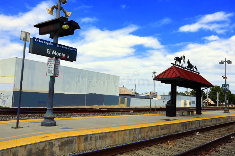El Monte (LA County), California: El Monte Metrolik Train Station ...