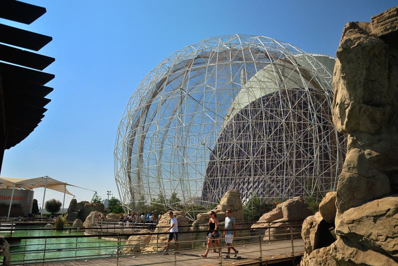 El Oceanografic En Valencia Foto de archivo editorial - Imagen de ...