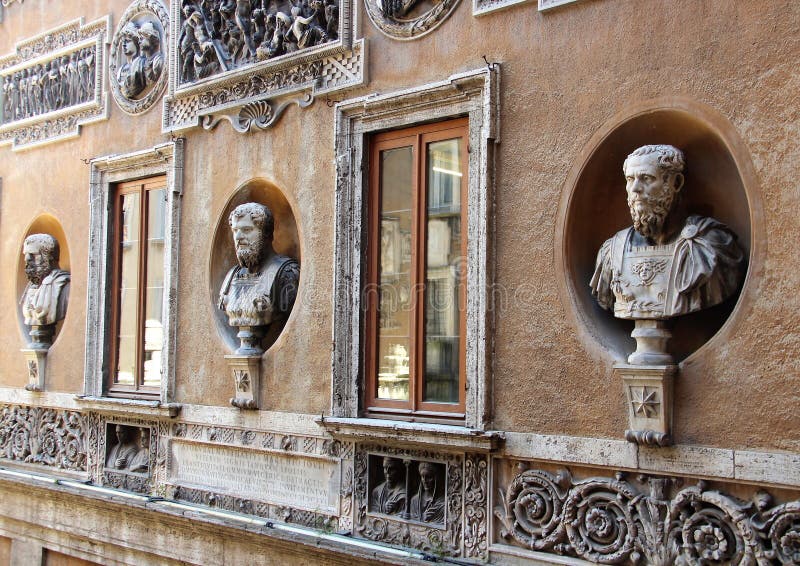 El Palazzo Mattei Di Giove En Roma Foto de archivo - Imagen de ...