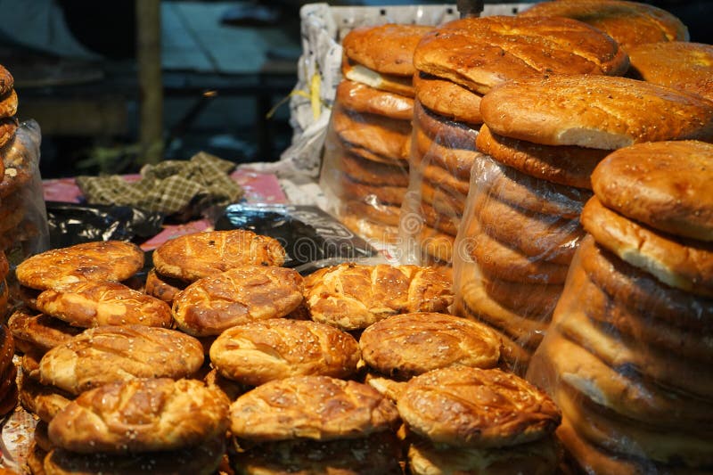 El Pan Iftari Se Asigna Muy Bien En La Calle Zakaria Cerca De La Masjid ... El Pan Iftari Se Asigna Muy Bien En La Calle Zakaria Cerca De La Masjid ...