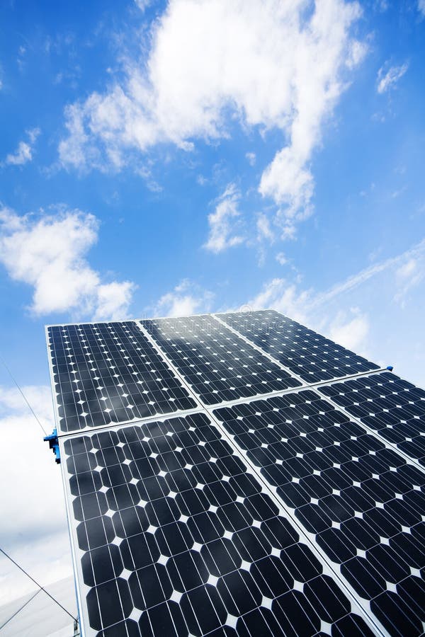 El panel solar imagen de archivo. Imagen de global, eléctrico - 3169039