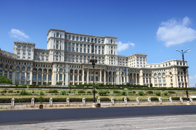 El parlamento rumano foto de archivo. Imagen de paro - 28503452