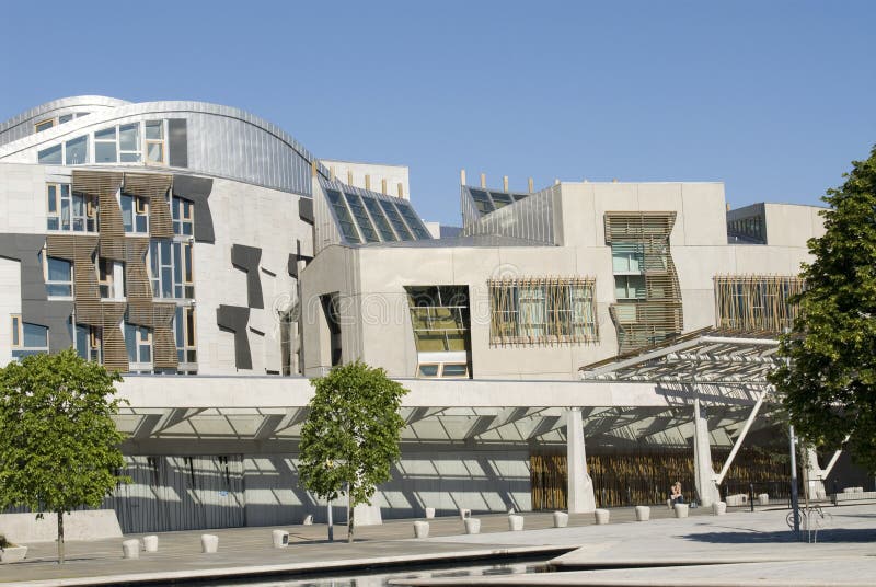 El parlamento escocés. imagen de archivo. Imagen de unido - 13305305