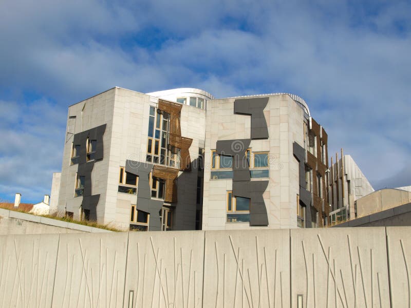 El Parlamento Escocés, Edimburgo Fotografía editorial - Imagen de ...