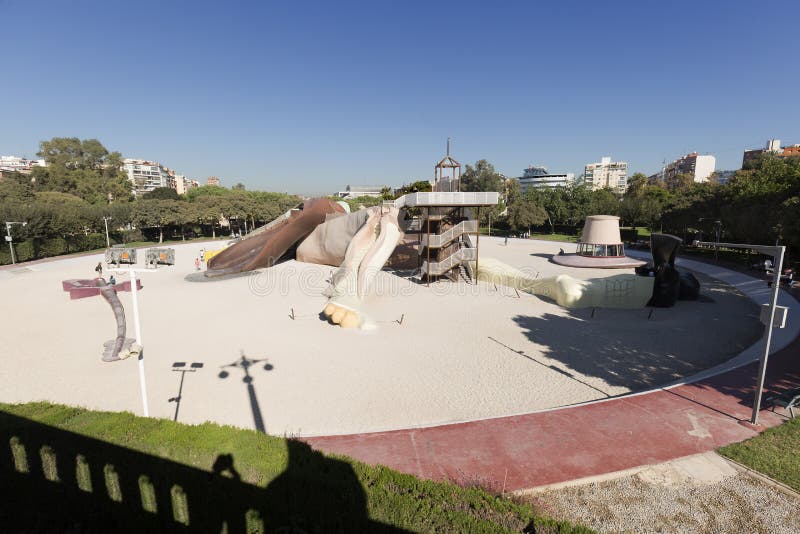 El Parque De Gulliver De Valencia Foto editorial - Imagen de europa ...