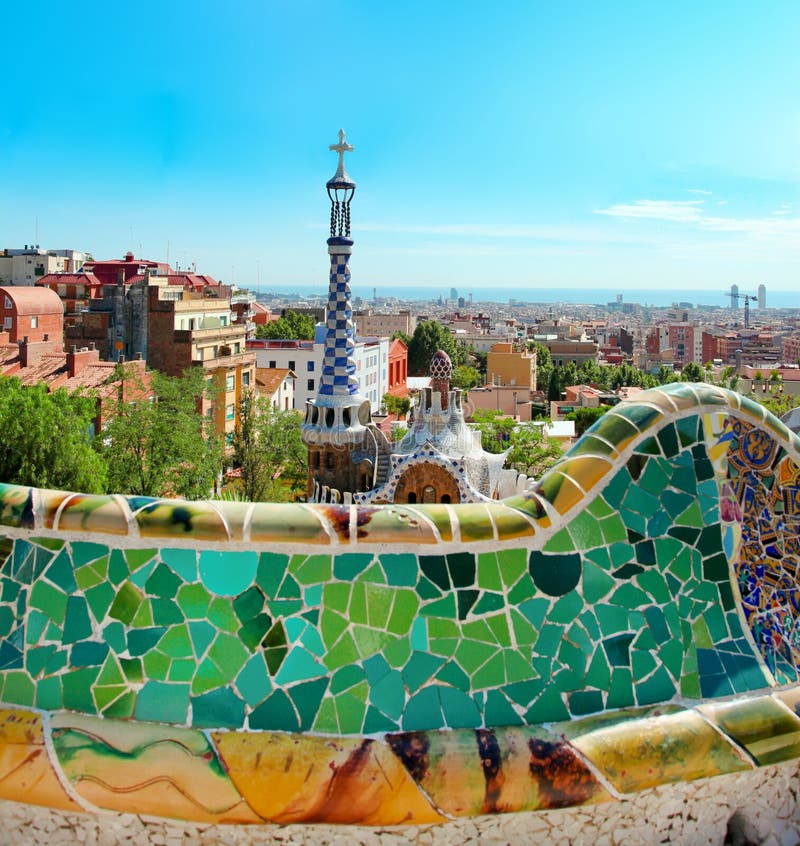 El parque famoso Guell fotografía editorial. Imagen de modelo - 22209057