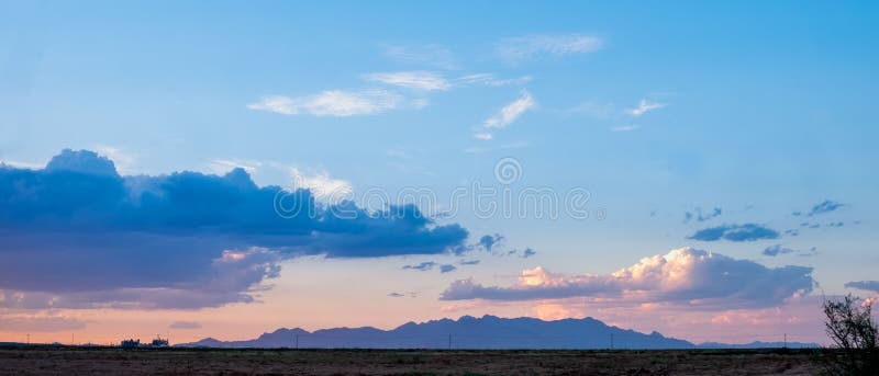 El Paso Maintain Sunset stock image. Image of clouds - 232689245