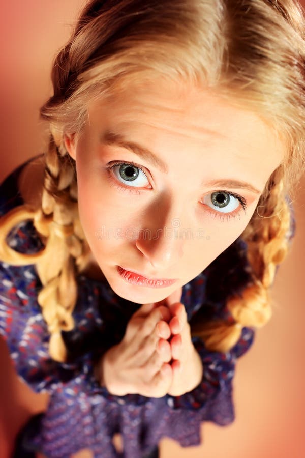 El pedir imagen de archivo. Imagen de cara, hembra, fresco - 31094775