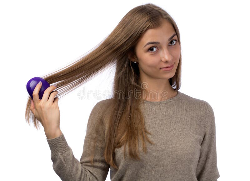 El peinarse de la muchacha imagen de archivo. Imagen de salud - 58209089