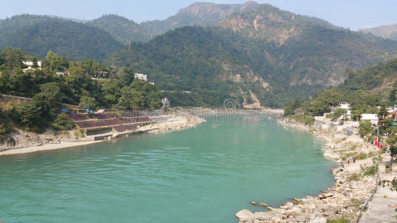 Alto Río De Ganges Del Valle Imagen de archivo - Imagen de verde ...