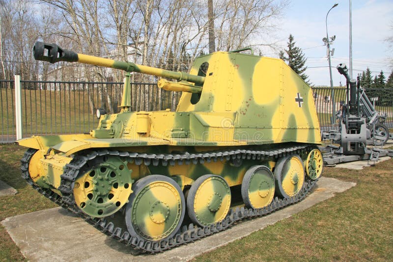El tanque nazi foto de archivo. Imagen de rareza, rueda - 39770262