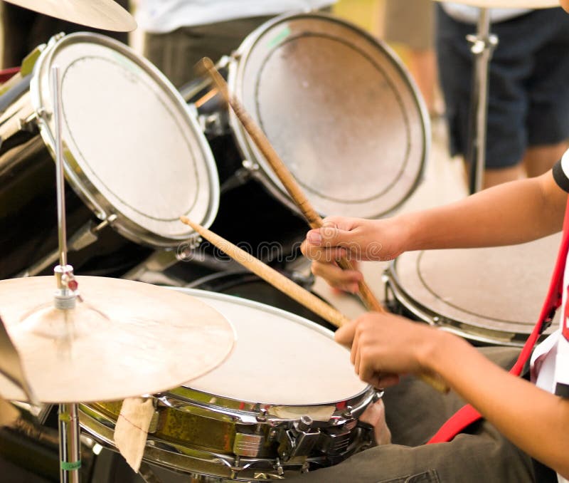 El teclear foto de archivo. Imagen de ritmo, palillos - 3775186