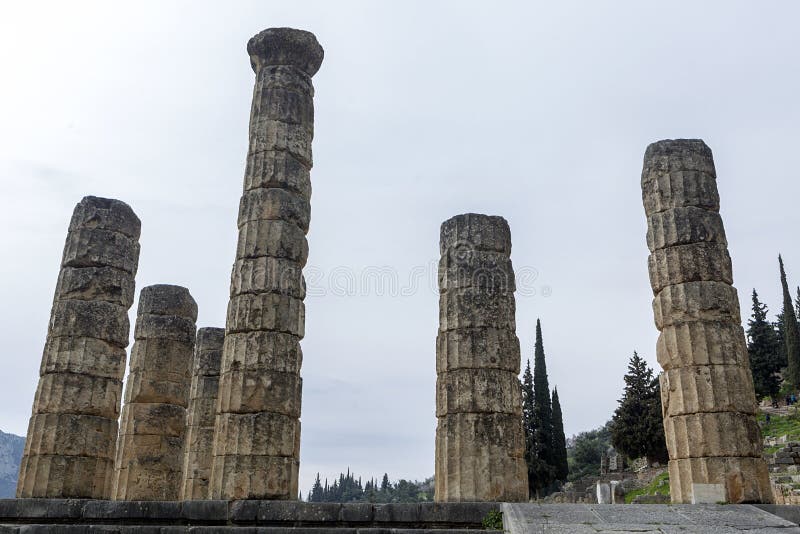 El templo de Apolo foto de archivo. Imagen de columna - 30077284