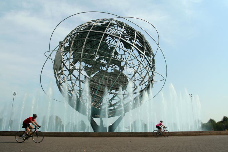 322 Steel Globe New York Fotos de stock - Fotos libres de regalías de ...