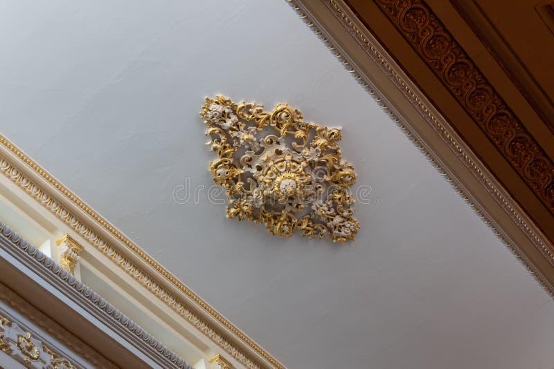 Elaborate Ceiling Medallion of Cast Plaster and Gold Leaf, Beautiful ...