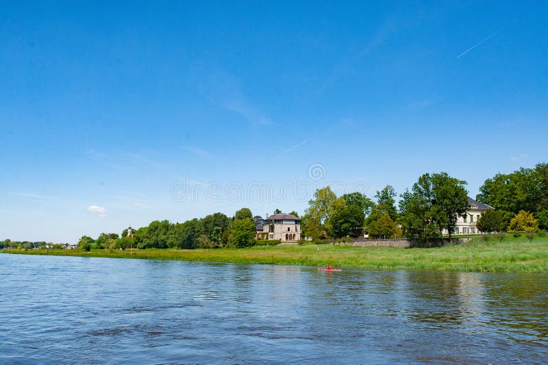 The Elba river in May stock image. Image of water, castle - 190667043