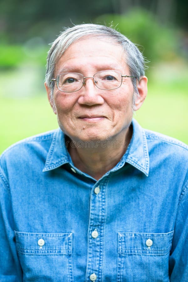 Elder man look to you stock image. Image of outdoor - 168695181