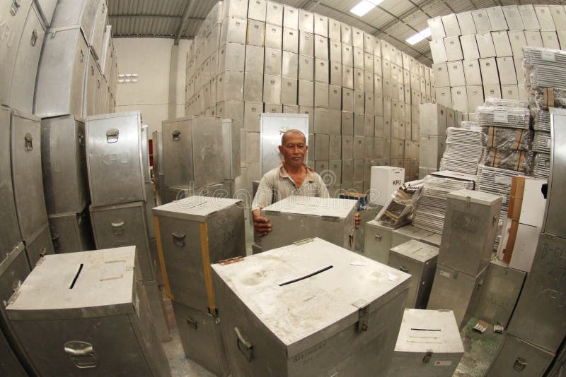 Election box editorial photography. Image of java, umum - 38554027