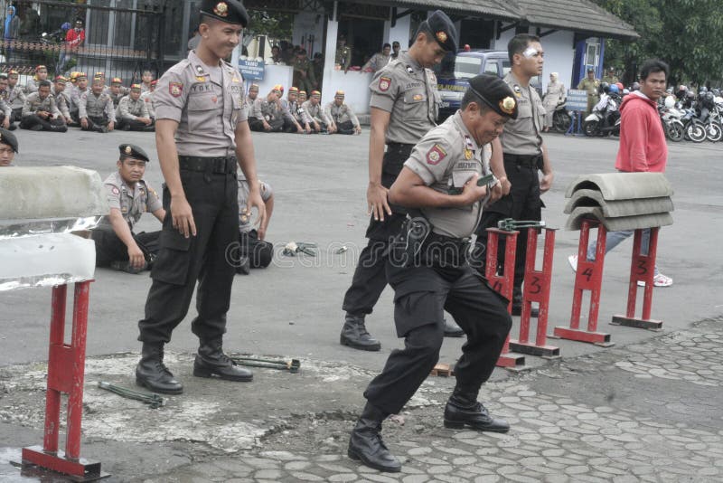 ELECTION PERFORMANCE SECURITY POLICE FORCE Editorial Stock Photo ...