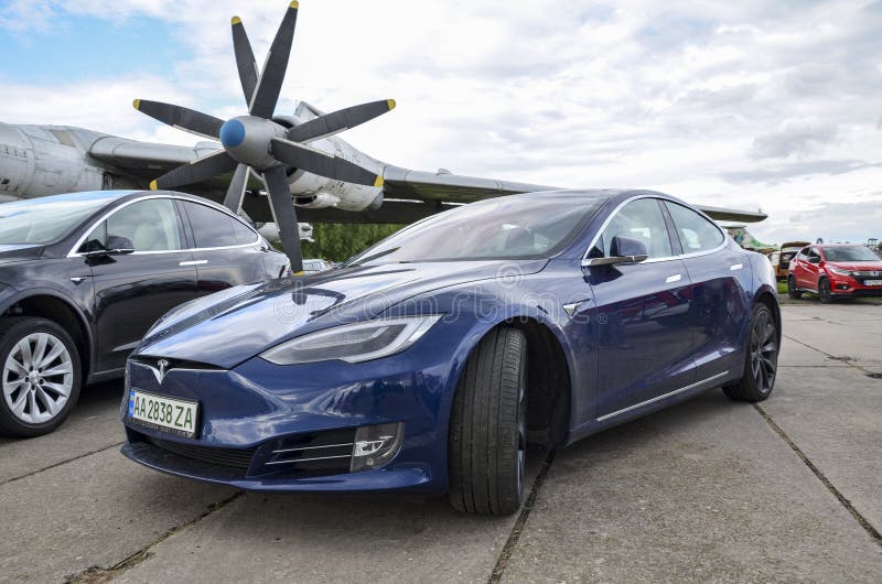 Electric Car Zero Emissions Tesla Model S 100D Editorial Image - Image ...